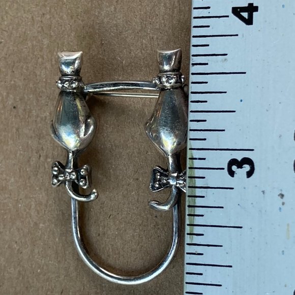 Unk | Jewelry | Vintage Silver Two Cats Brooch Or Charm Holder Aboiut 5 ...